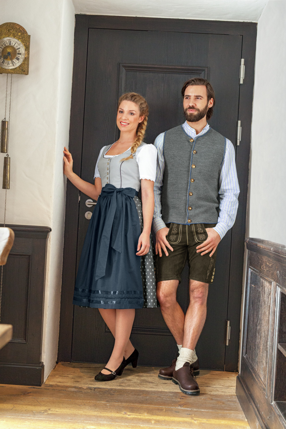 Dirndl Frieda midi - Restatrade